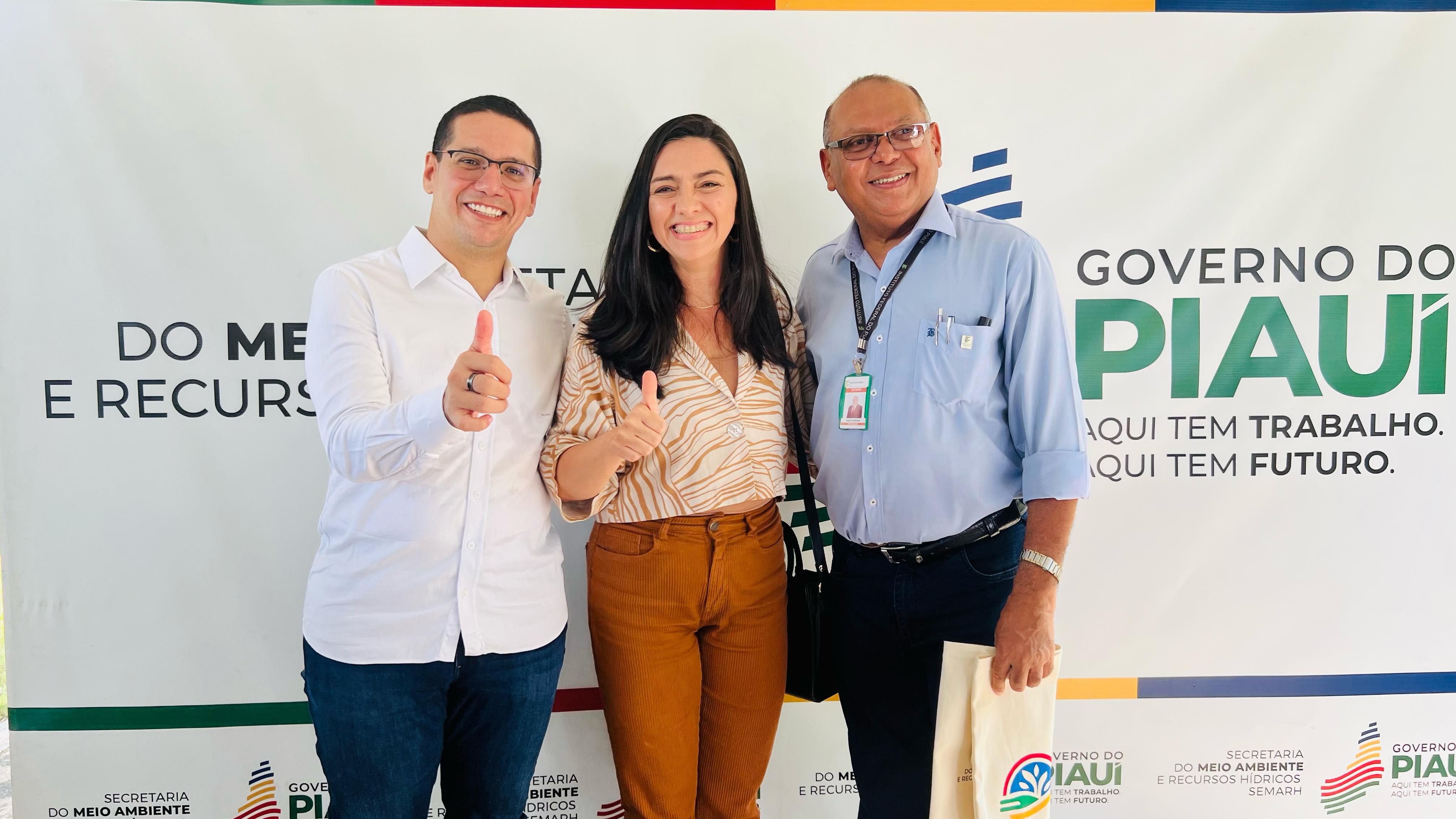 Semarh inaugura sala para monitoramento climático nesta terça (23) Semarh inaugura sala para monitoramento climático nesta terça (23)